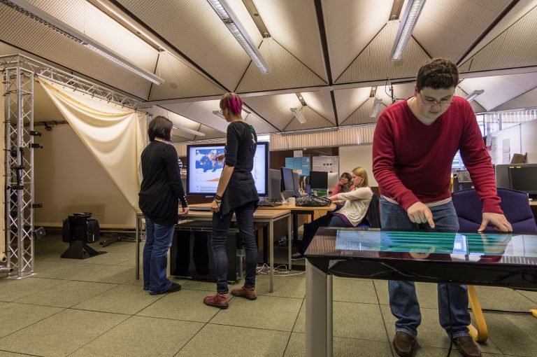 St Andrews Hci Research Group Facilities